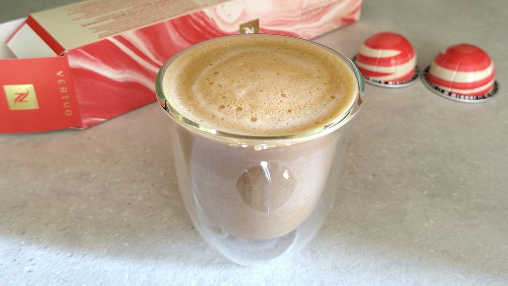 I didn't think white chocolate and strawberry coffee would work, but ...