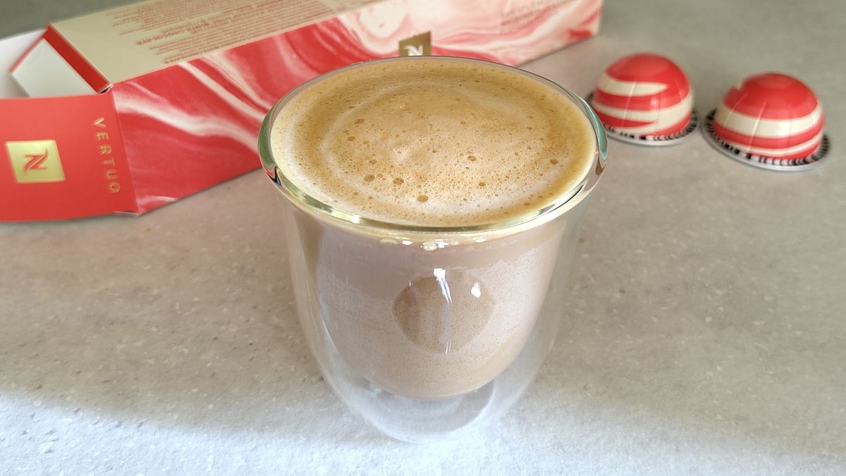 I didn't think white chocolate and strawberry coffee would work, but ...