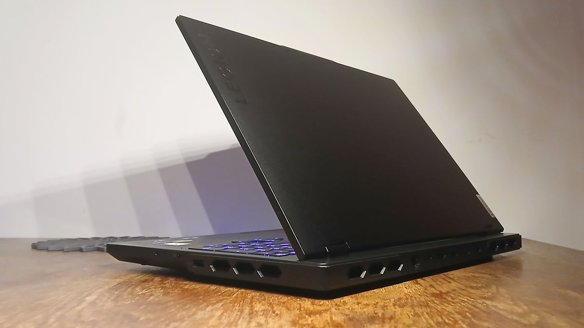 Lenovo Legion Pro 7i (Gen 9) review | PC Gamer