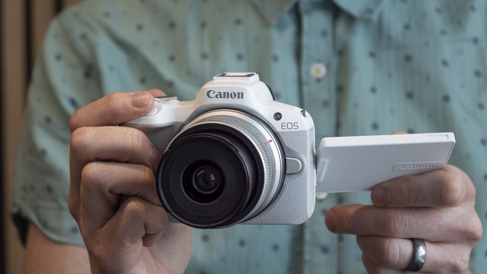 Best cameras for vlogging 2023: choices for every budget | TechRadar