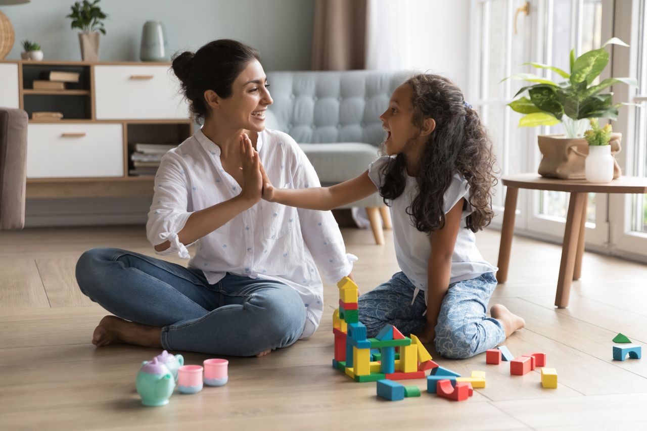 Don’t want your kids to grow up too fast? Science says this parenting ...