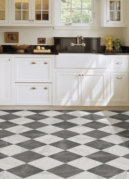 8 small kitchen flooring ideas | Real Homes