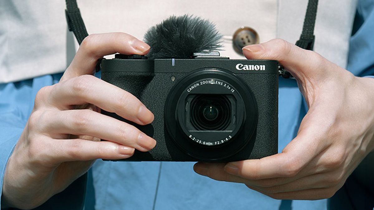 I review cameras for a living, and the new Canon PowerShot V1 could be ...