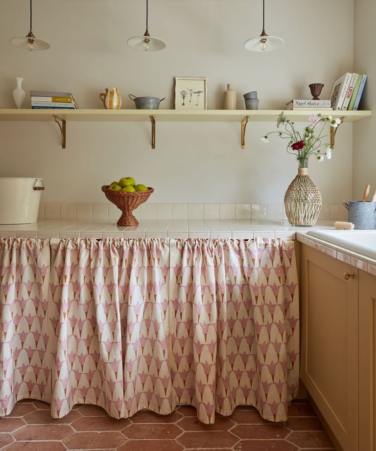 Rustic laundry room ideas – 11 rustic touches to brighten up chores ...