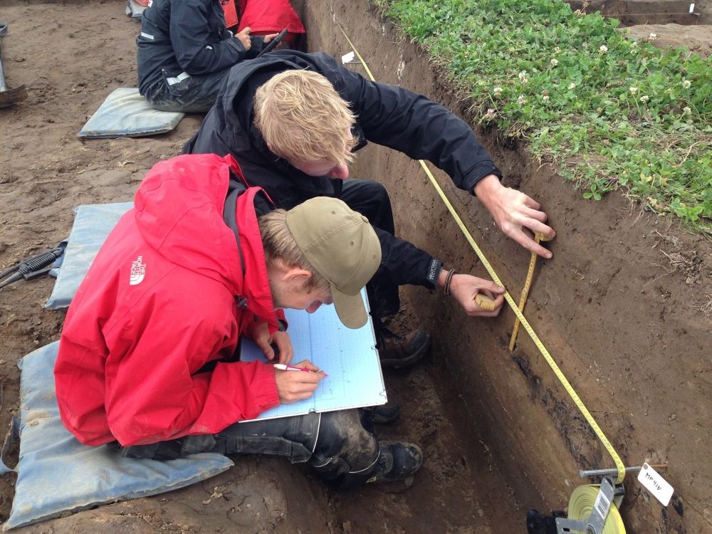 Photos: Viking-Age Tools Uncovered at Ring-Shaped Fortress in Denmark ...