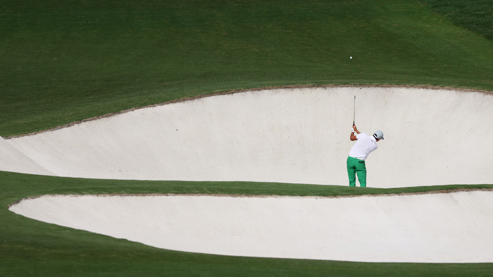 Why Are The Augusta National Bunkers White? - Golf Monthly | Golf Monthly