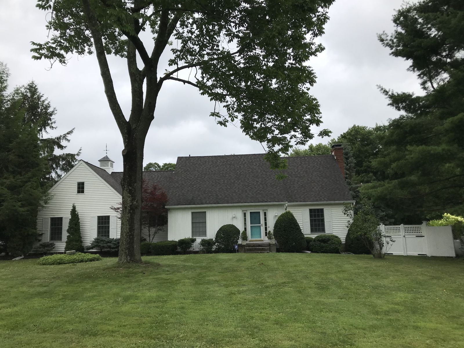 Before & After: See a jaw-dropping farmhouse transformation
