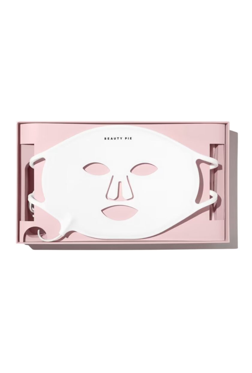 We Tested The Light Salon's Boost LED Face Mask for Weeks | Who What Wear