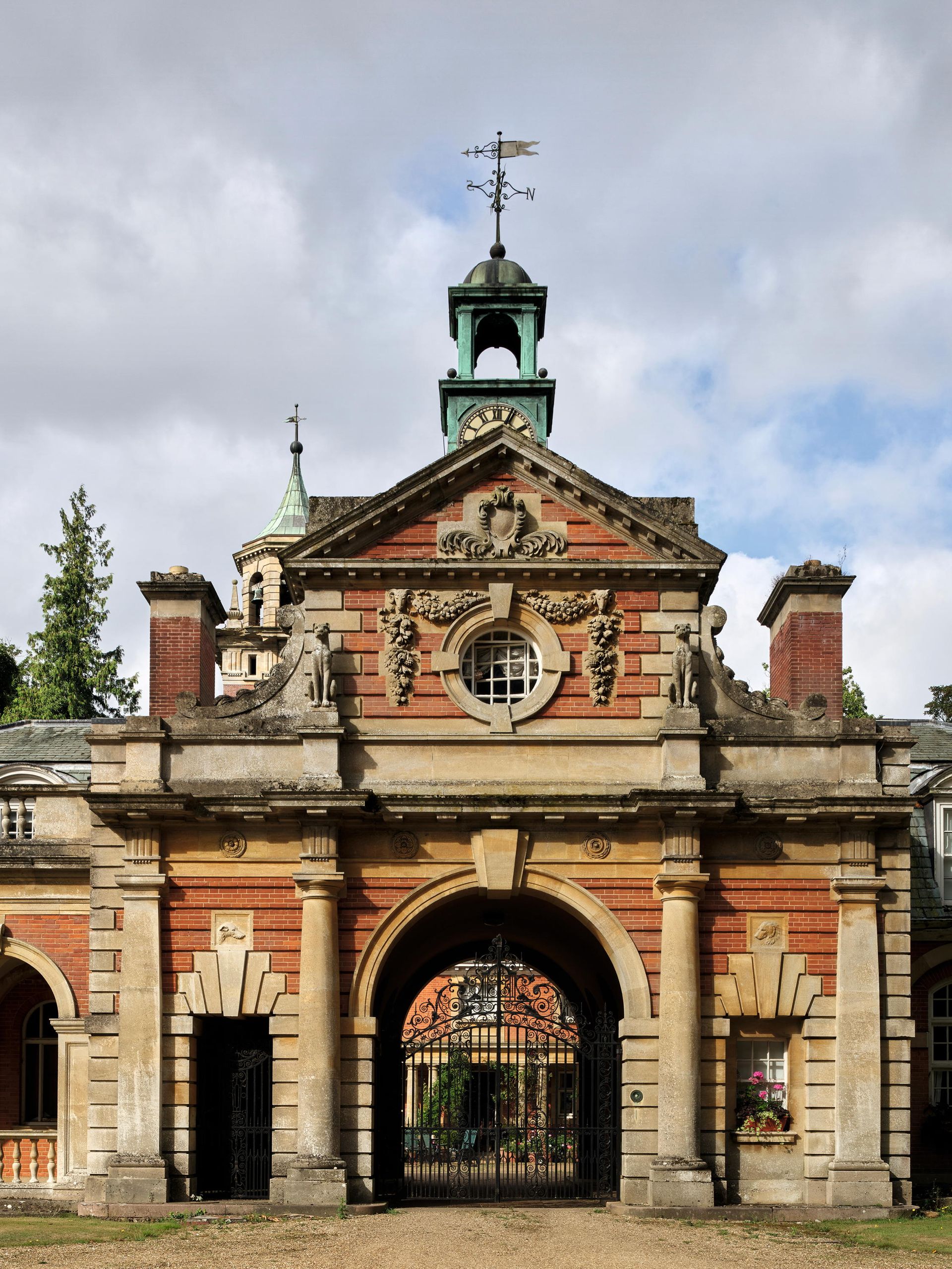 One of 'the most magnificent and perfectly preserved of Britain’s great ...