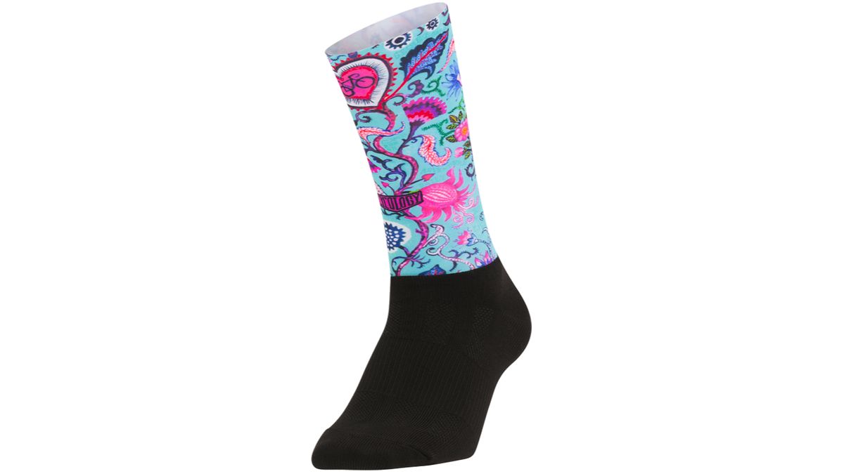 Aero cycling socks really do exist and Cycology have just launched some ...