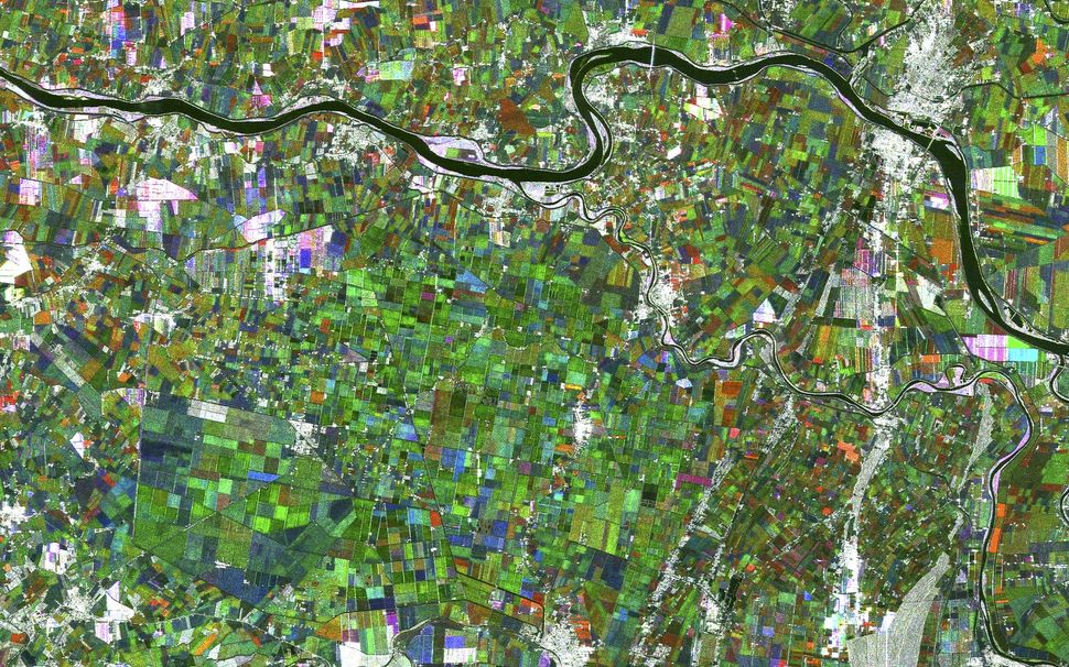 Earth From Space: Po River, Italy Space Wallpaper | Space