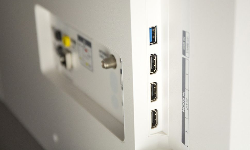 LG 55-inch C7 OLED (OLED55C7P) Review: An Unbeatable OLED Bargain | Tom ...