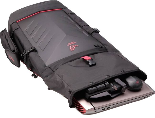 Rain is no match for monstrous Asus ROG Ranger backpack | PC Gamer