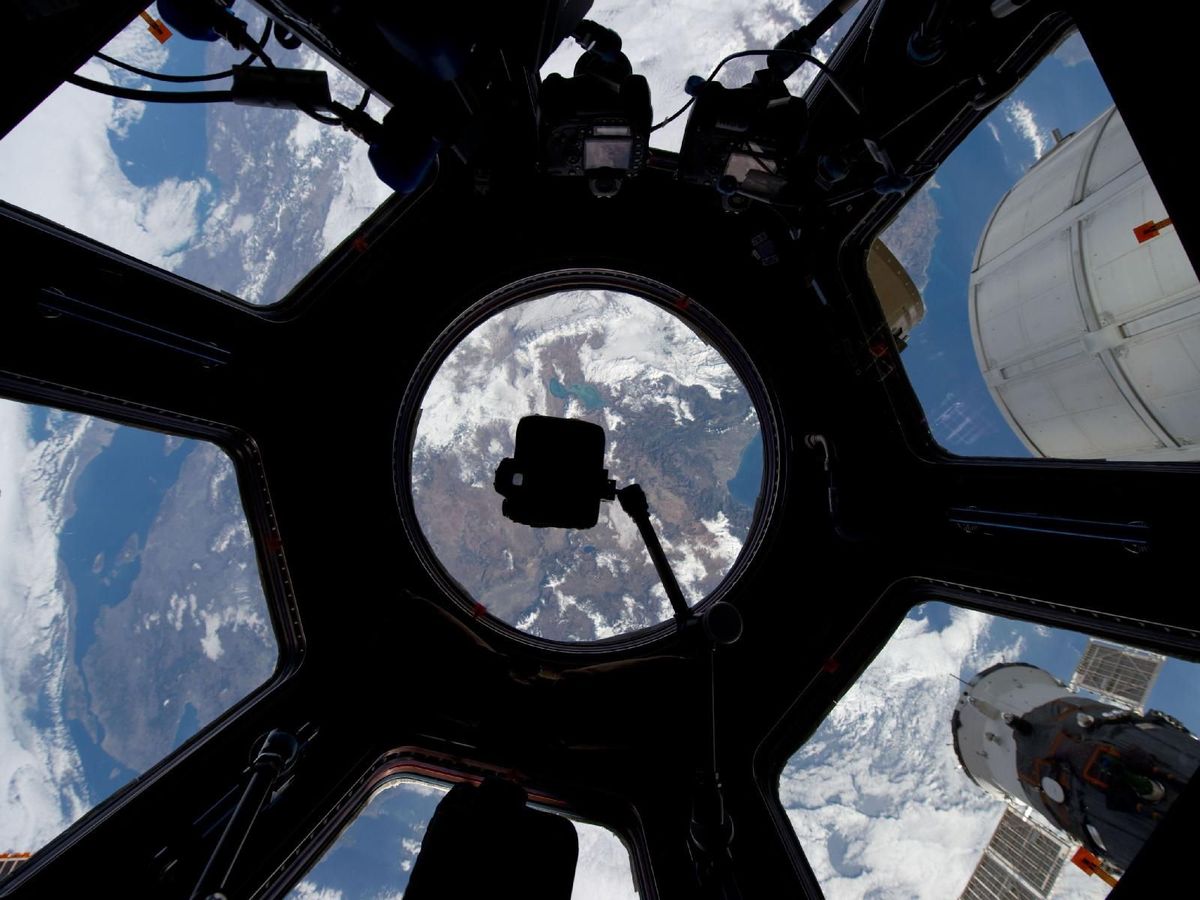 Image of the Day: January 2012 | Space