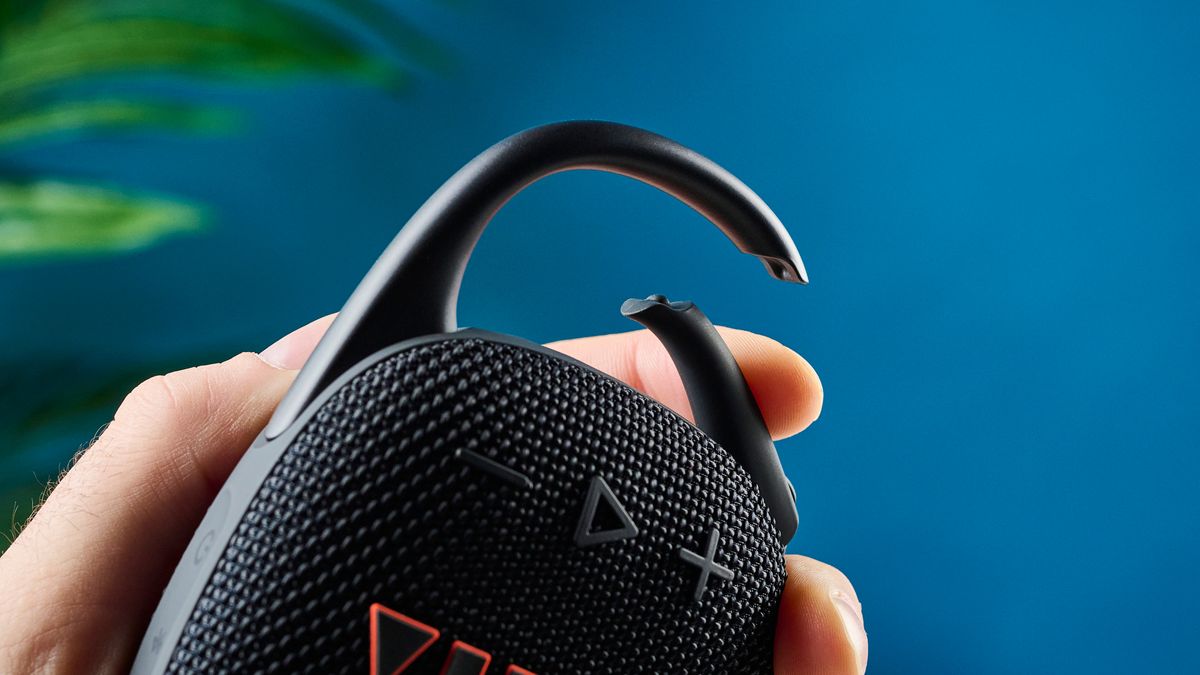 JBL Clip 5 review | Tom's Guide