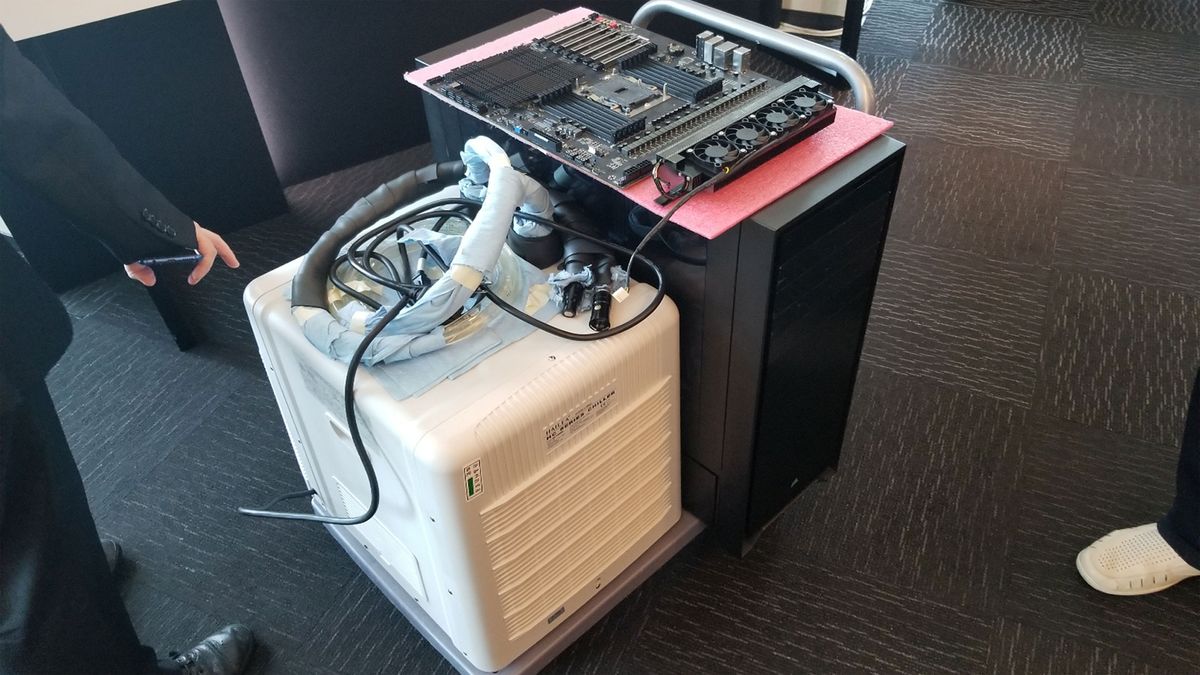 A closer look at Intel's 5GHz 28-core CPU | PC Gamer