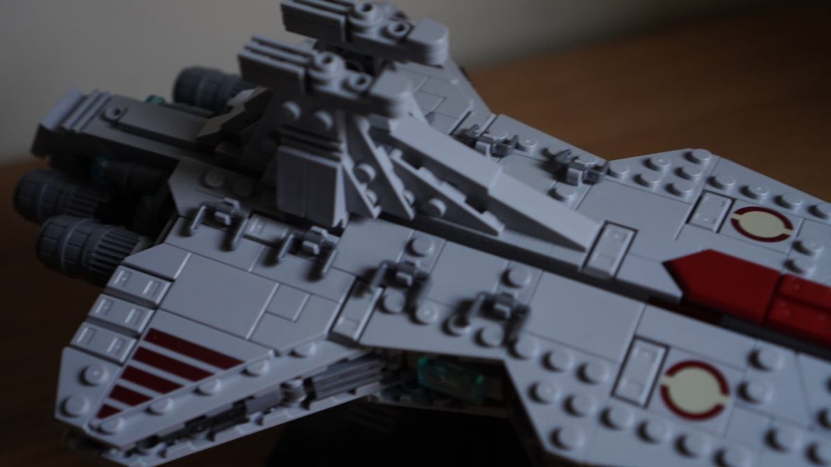Lego Star Wars Venator-Class Attack Cruiser review | Space