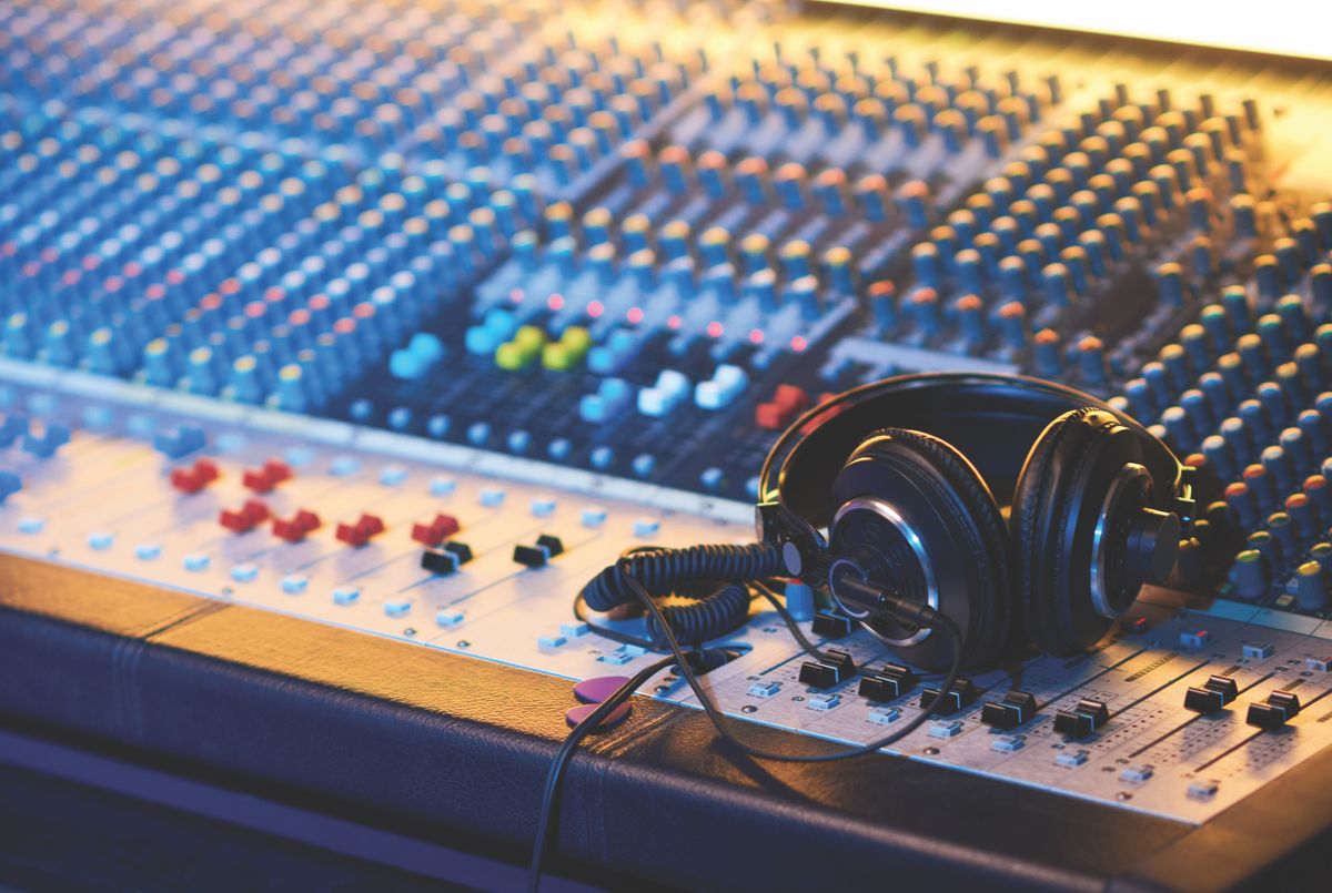 How to collaborate effectively as an electronic musician: "Remote ...