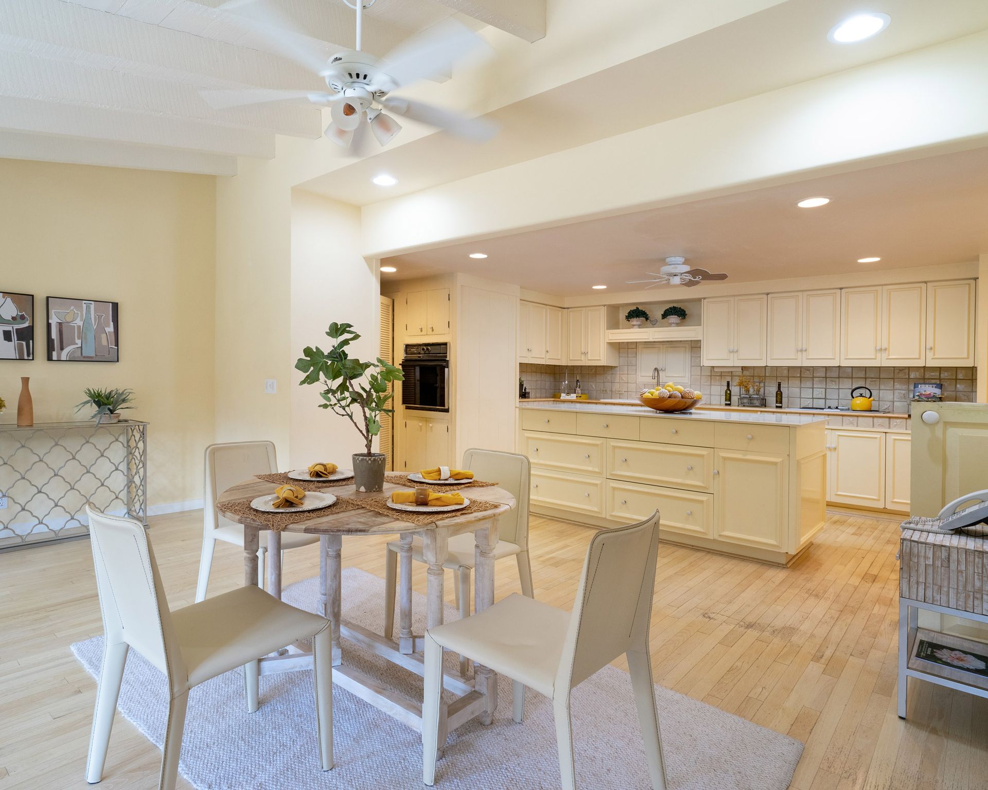 Movie icon Doris Day’s house in California is for sale for $7.4 million ...