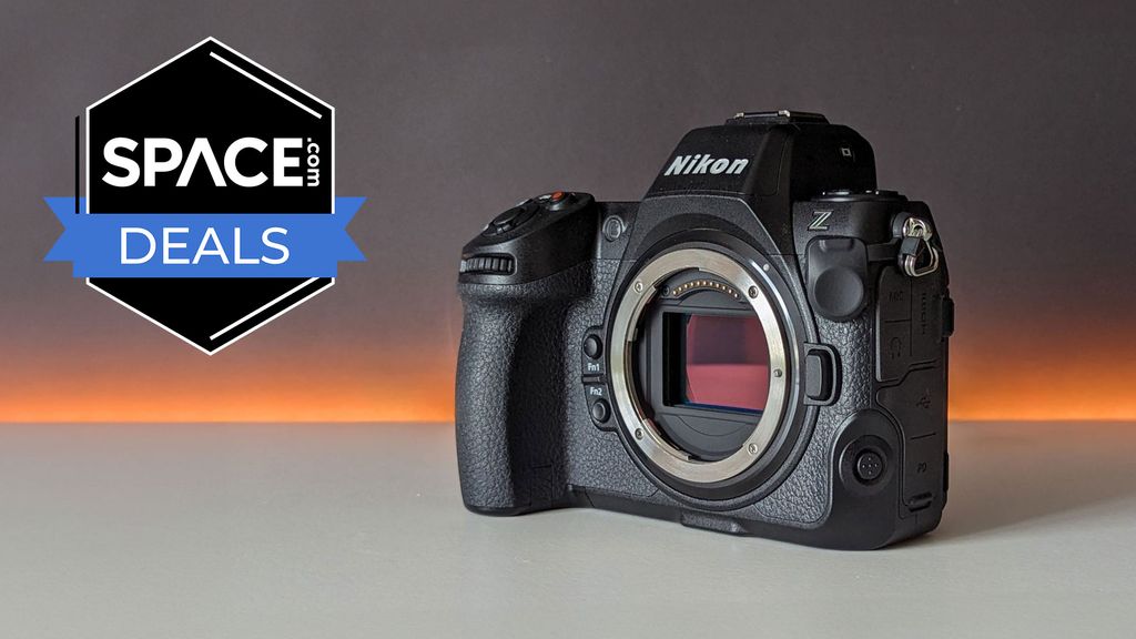 $300 off this Nikon Z8 bundle with camera bag and 128GB SD card | Space