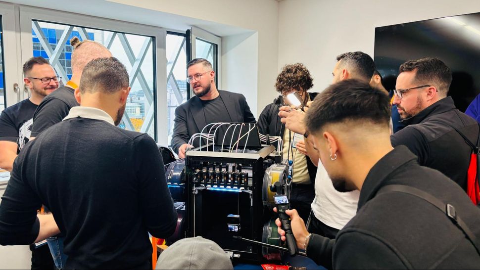Bambu Lab and Prusa show off new 3D printers at Formnext — H2C dual ...