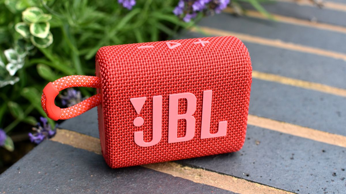JBL Go 3 review: A punchy, pocket-sized waterproof speaker | Tom's Guide