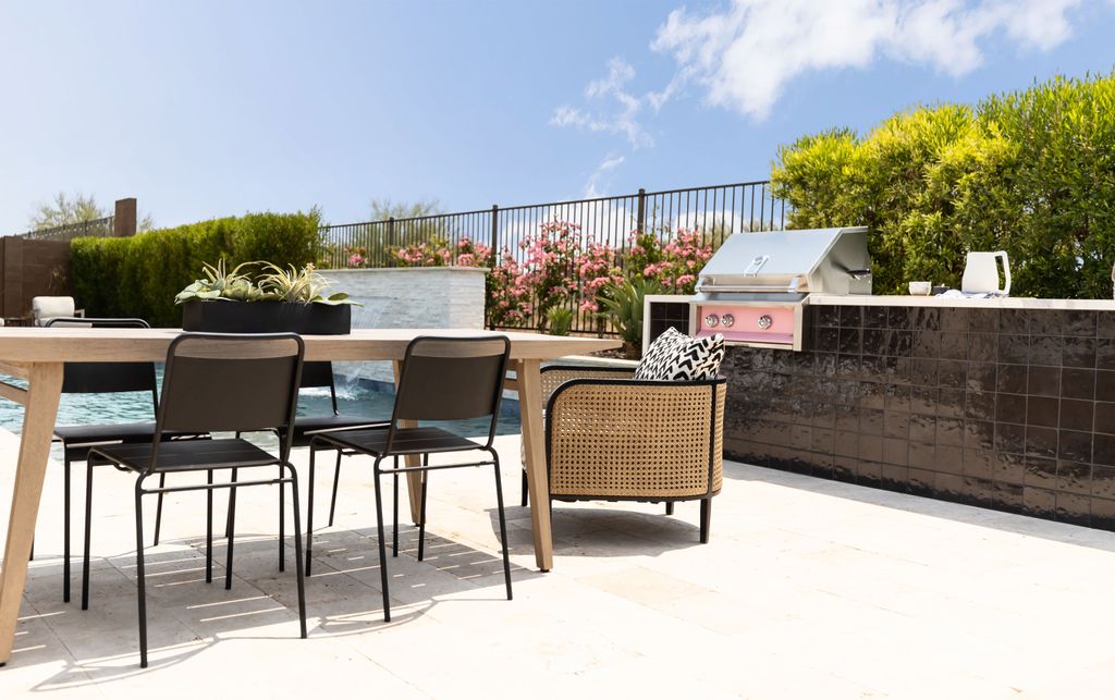 12 ways designers make backyards more relaxing | Livingetc