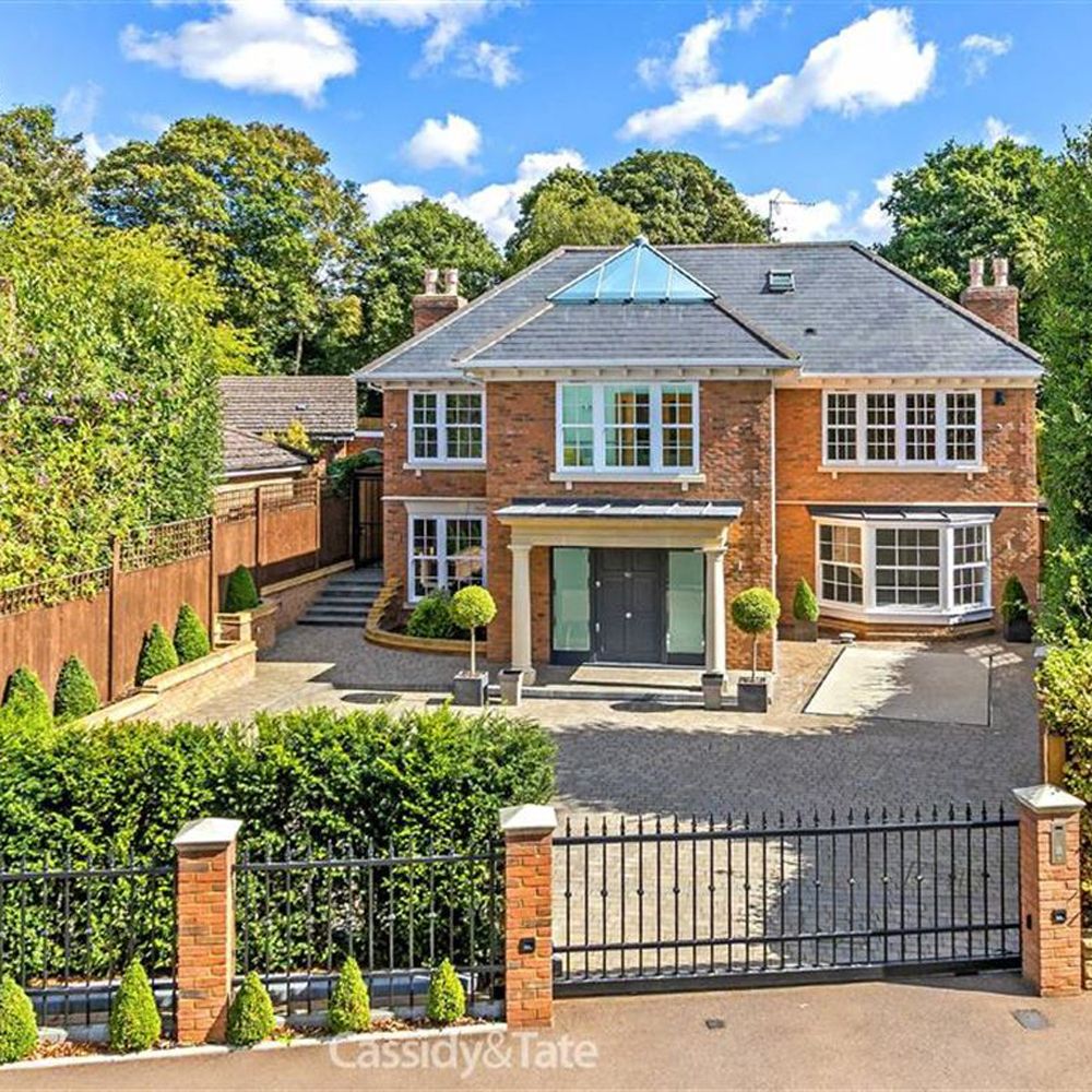 Zoopla reveals the top 10 most viewed properties of 2018 – which is ...