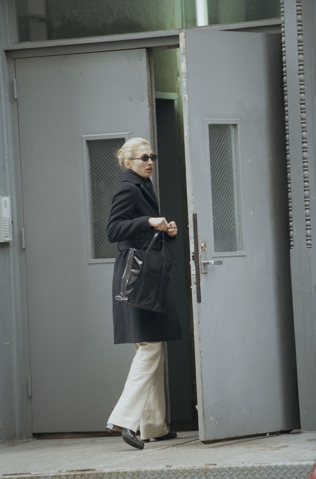 32 Gorgeous, Candid Photos of Carolyn Bessette-Kennedy | Marie Claire