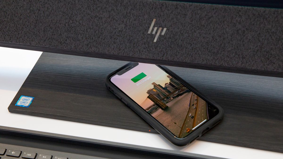 The HP Elite Dragonfly just got even better with 5G and Tile tracking ...