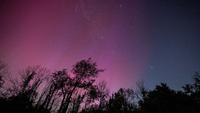 'Severe' G4 geomagnetic storm strikes Earth, making widespread auroras ...