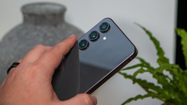 The company that makes Nokia phones is spinning off its own branded ...