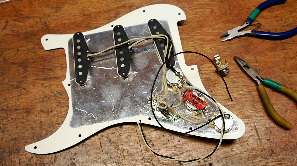 How to change your Stratocaster's pickups | MusicRadar