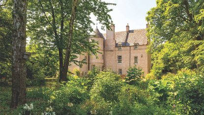 Properties of the week: scenic Scottish dwellings | The Week