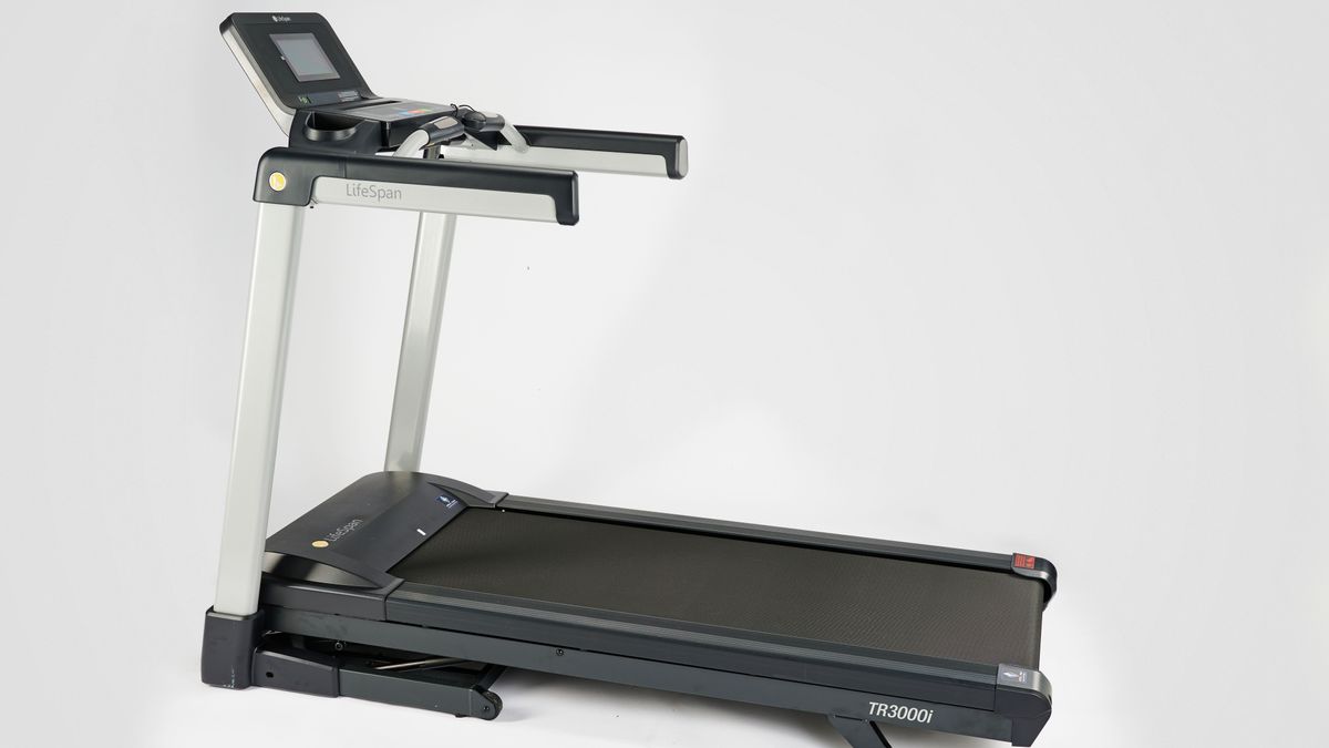 LifeSpan Treadmill TR3000iT review | Live Science