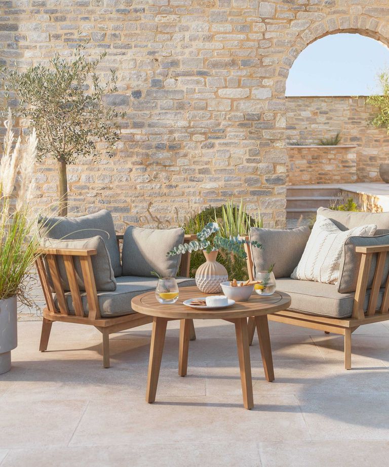 Patio materials: the pros and cons of 8 top options | Homes and Gardens