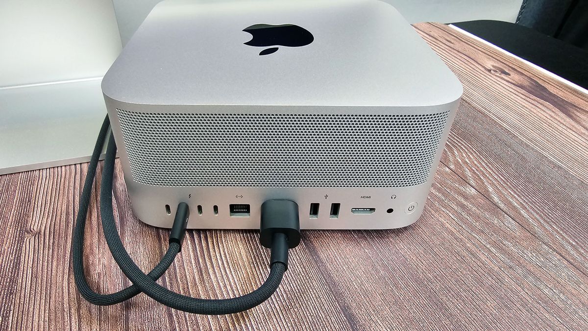 Mac Studio Review: M2 Ultra Powers a Small Workstation Wonder | Tom's ...