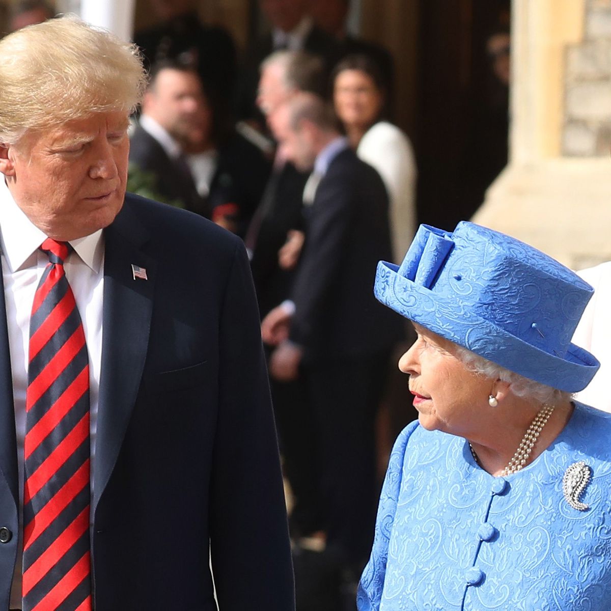 Did The Queen's Brooch During Trump's Visit Throw Shade At The ...