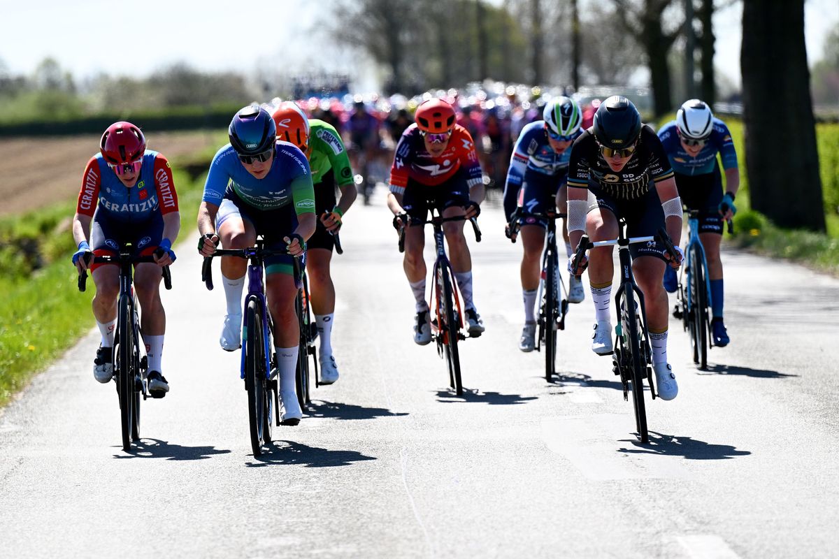 As it happened: Records broken at Tour of Flanders Women | Cyclingnews