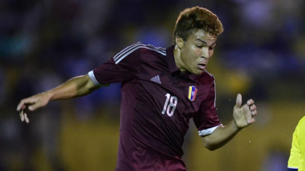 Watford land Penaranda, loan him back to Granada | FourFourTwo