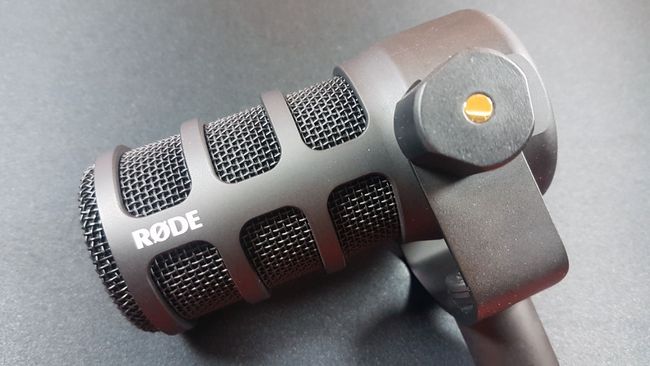 Rode PodMic USB Review: Increased Connectivity, Higher Price | Tom's ...