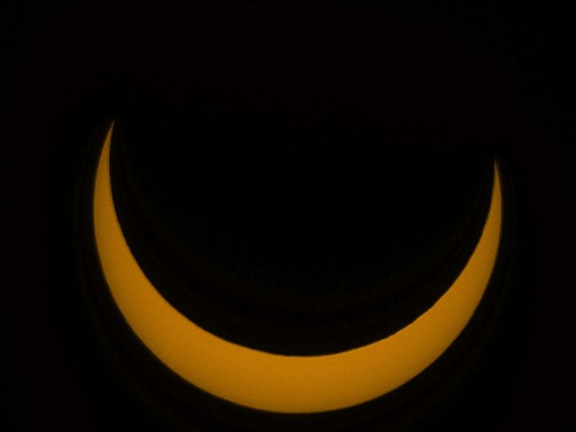 The annular solar eclipse of 2023 is underway! See the 1st 'ring of ...