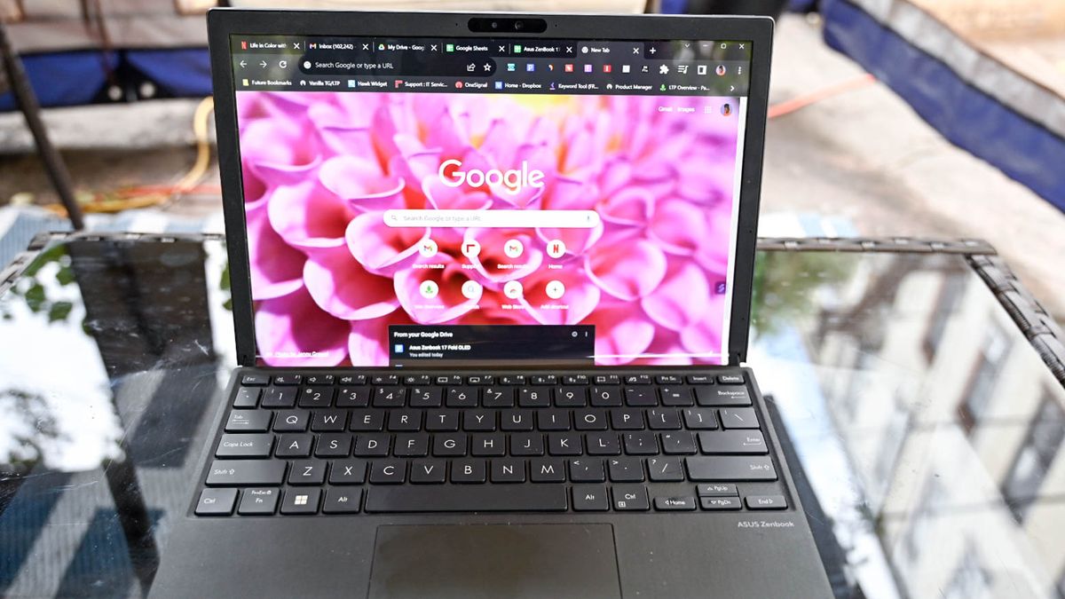 Asus Zenbook 17 Fold OLED review: Watch the future of laptops unfold ...