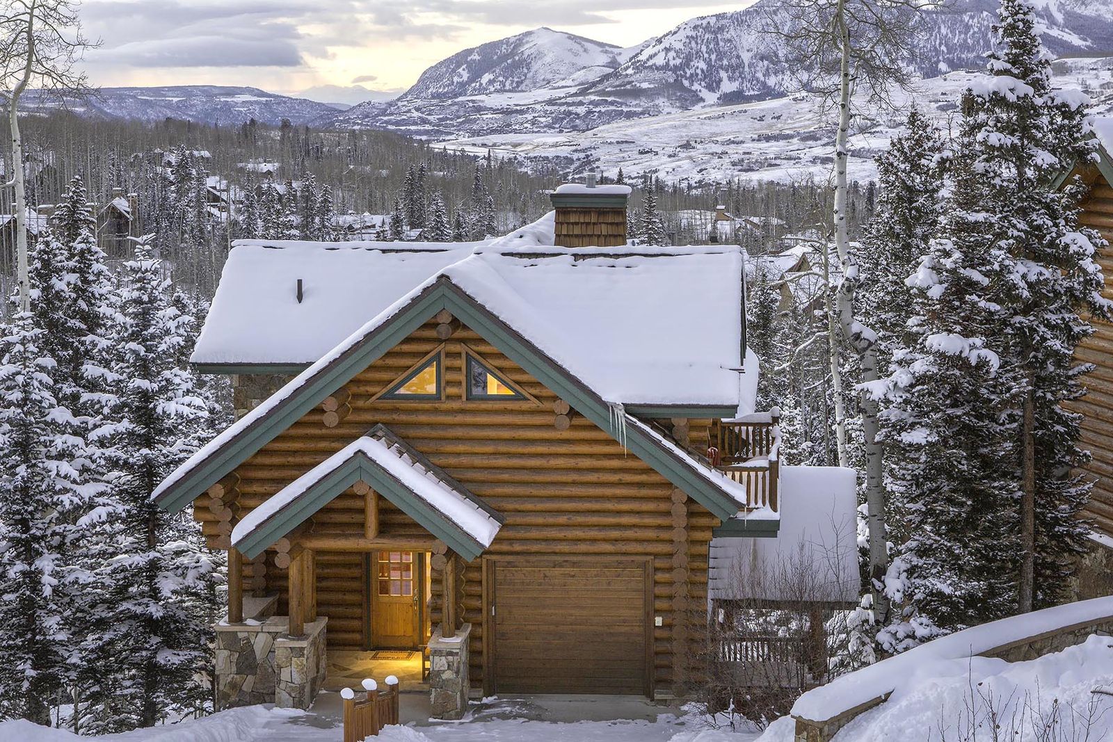 6 spectacular homes for skiers | The Week