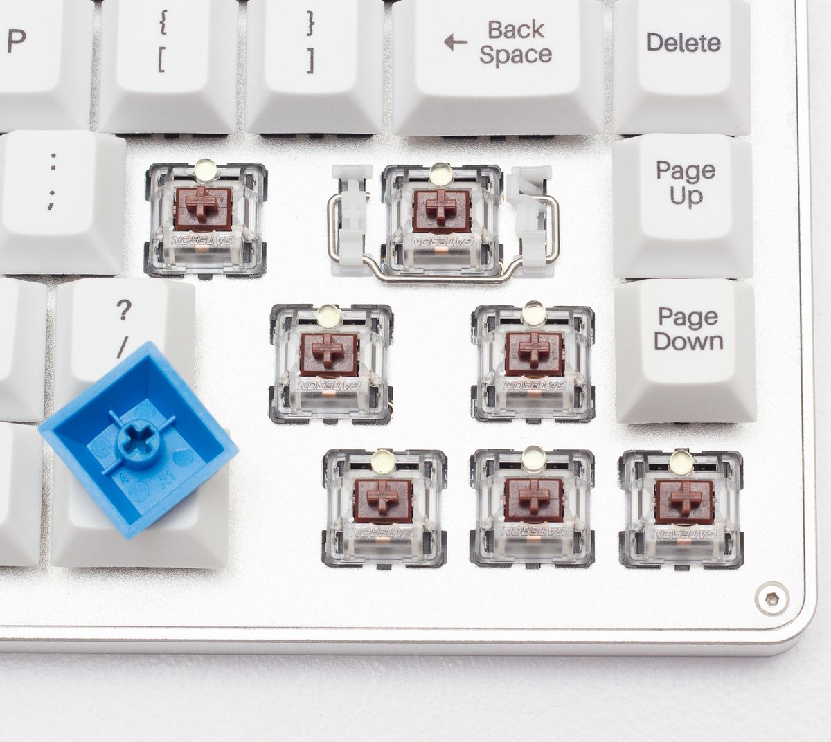 WhiteFox mechanical keyboard review | PC Gamer