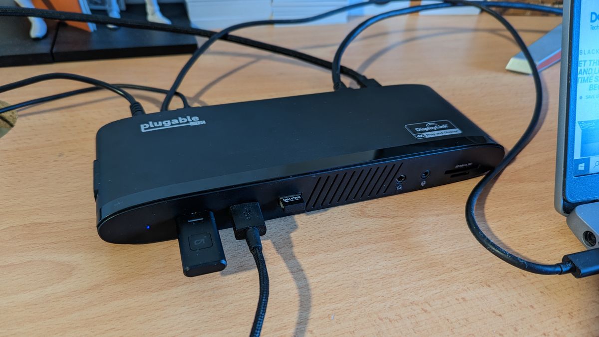 Plugable Dual 4K Display Docking Station review: 13-port powerhouse ...