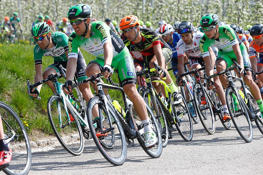 Italian investigation reveals how riders pay for places in pro peloton ...