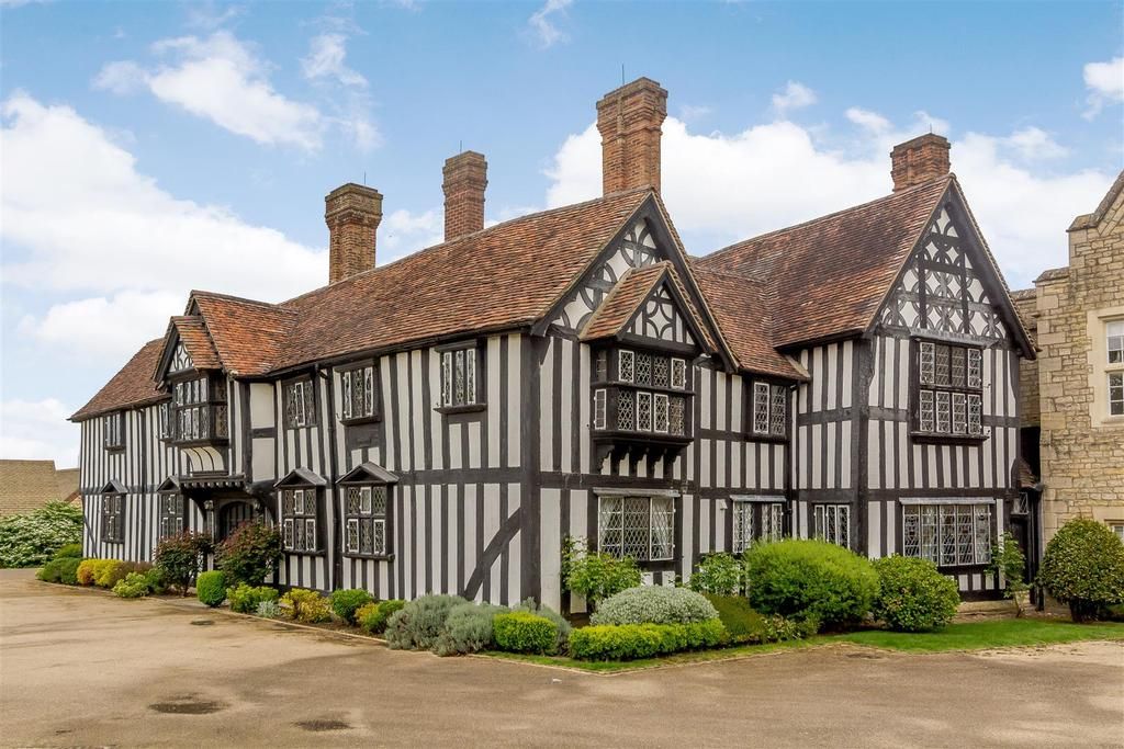 Six magnificent apartments for sale in stately homes across Britain ...