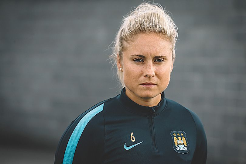 A week in the life of Steph Houghton | FourFourTwo
