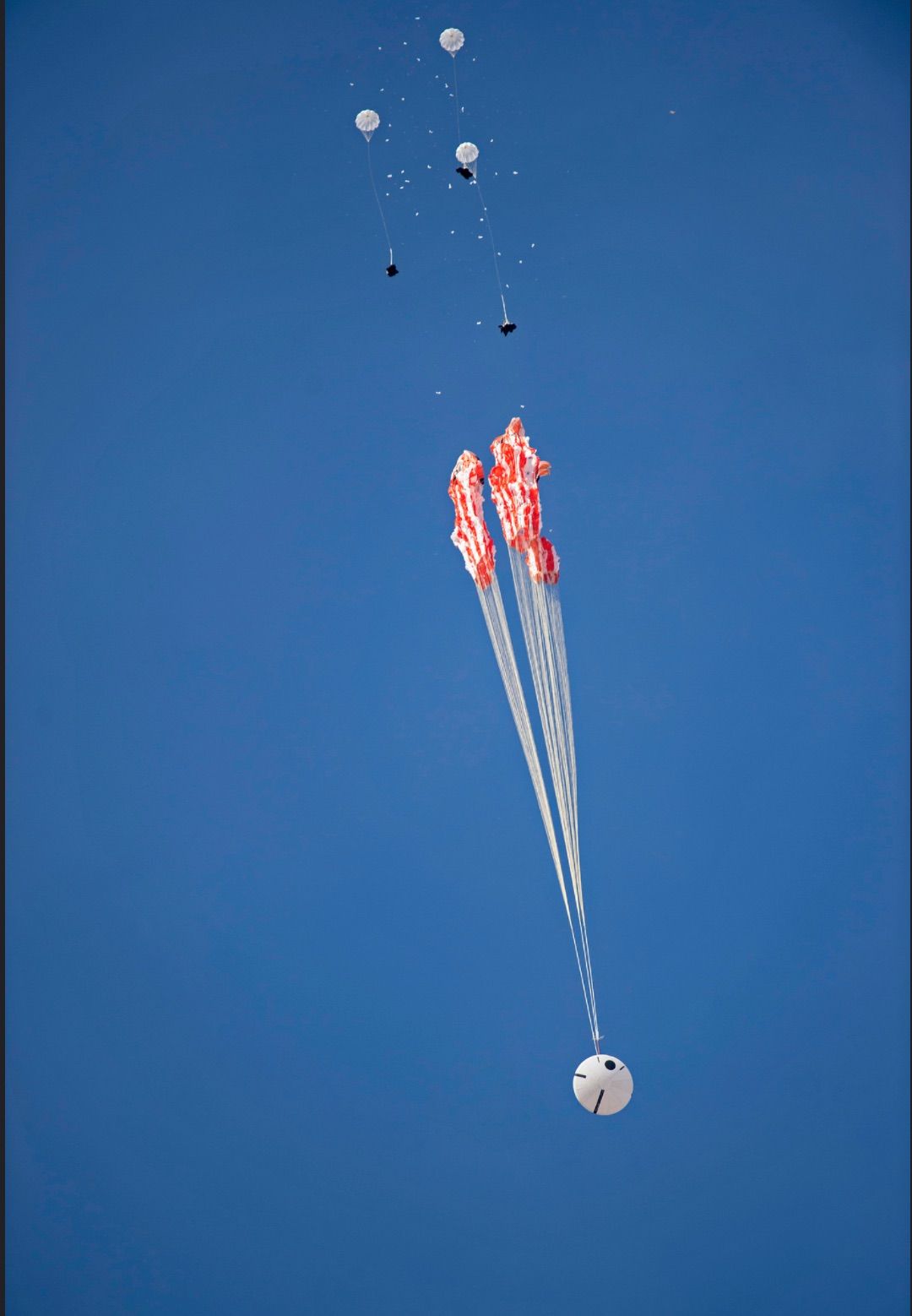 In Photos: NASA's Orion Space Capsule Parachute Test of 2017 | Space